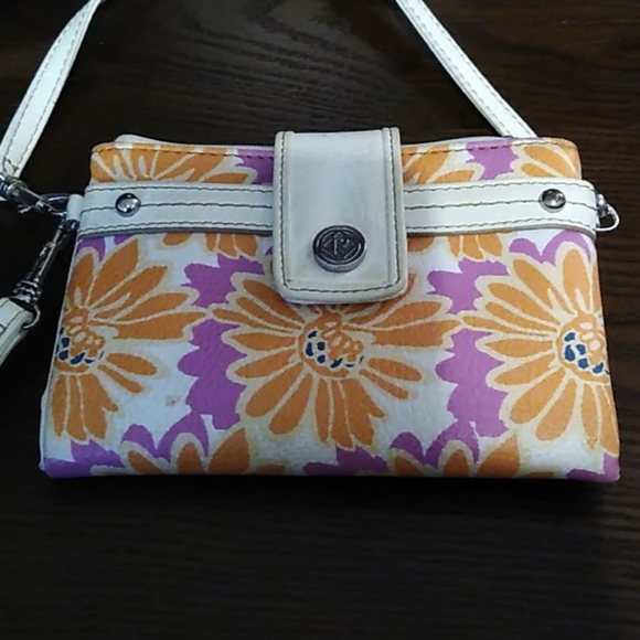Relic | Bags | 3 Relic | Poshmark